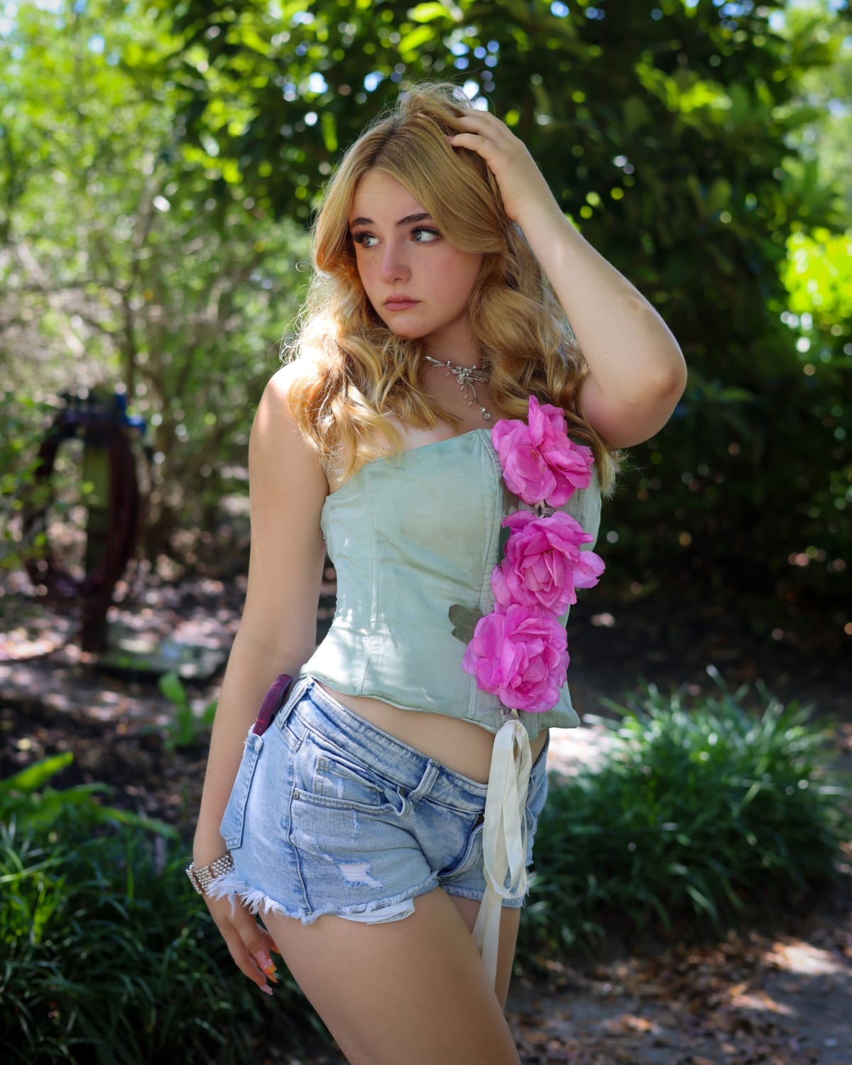 Vestalyn – Actress, Influencer, Model, and So Much More!